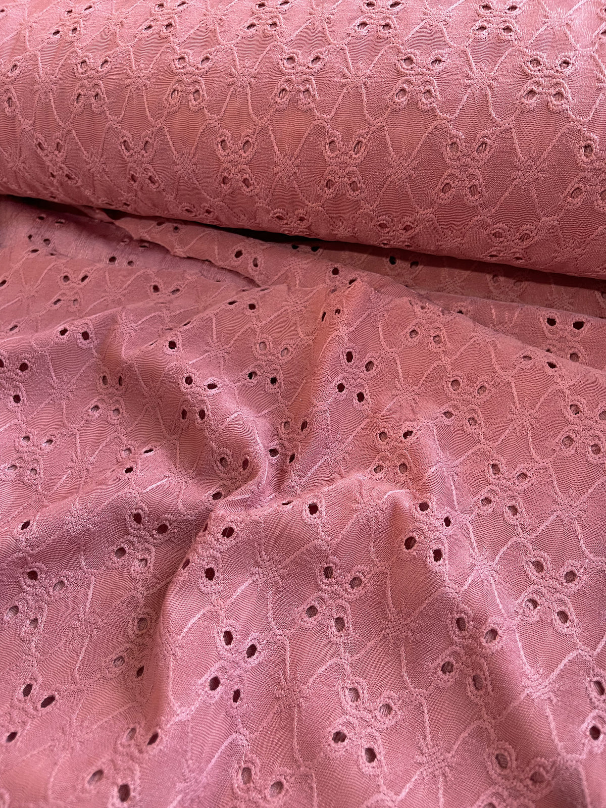 Eyelet (mauve) — Little Rays Fabric
